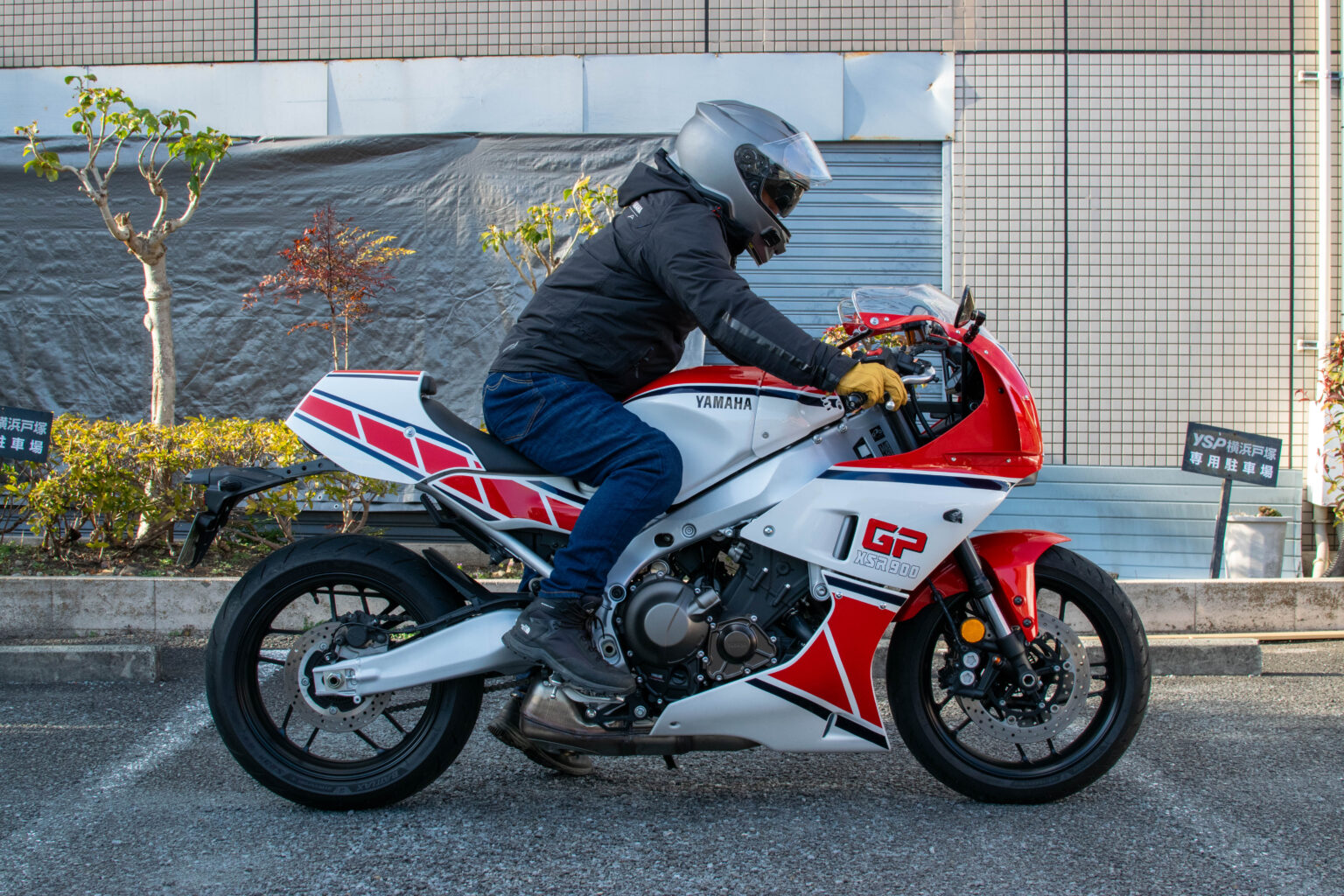 【足つき・ポジション】2024年 XSR900 GP | みんなのヤマハ|みんやま